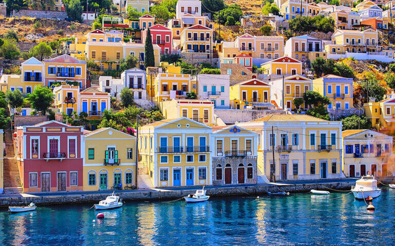 15 Best Beach Towns in Greece for Tourists | Travel Reveal
